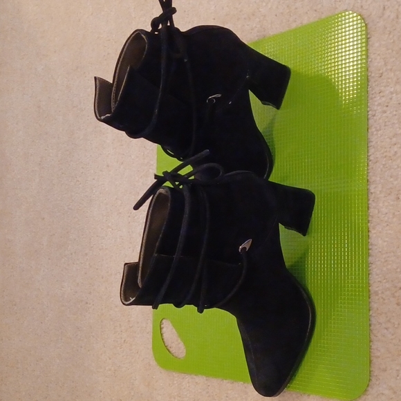 Colin Stuart | Shoes | Colin Stuart Black Leathersuedesz 6m Ancle Boots ...